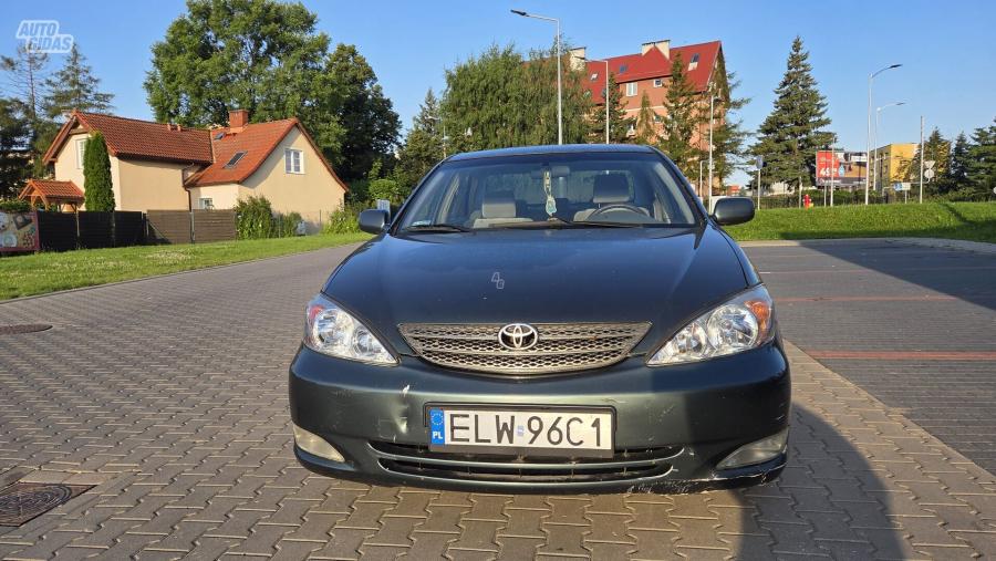 Toyota Camry 2002 in Marijampole, with an engine capacity of 2.40 L and mileage of 365 thousand km for 1950 €, photo 1 on AUTOMOTO.COM.LV