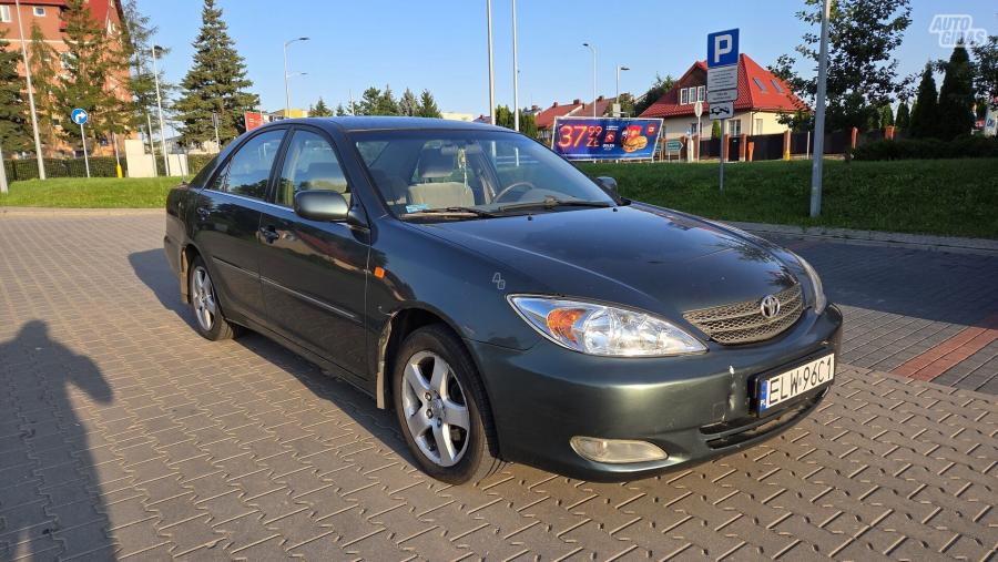 Toyota Camry 2002 in Marijampole, with an engine capacity of 2.40 L and mileage of 365 thousand km for 1950 €, photo 4 on AUTOMOTO.COM.LV