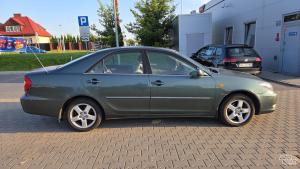 Toyota Camry 2002 in Marijampole, with an engine capacity of 2.40 L and mileage of 365 thousand km for 1950 €, photo 6 on AUTOMOTO.COM.LV