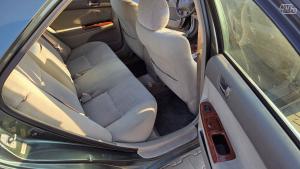 Toyota Camry 2002 in Marijampole, with an engine capacity of 2.40 L and mileage of 365 thousand km for 1950 €, photo 20 on AUTOMOTO.COM.LV