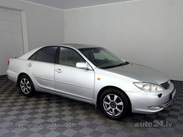 Toyota Camry 2003 in Tallinn, with an engine capacity of 2.40 L and mileage of 265 thousand km for 1399 €, photo 1 on AUTOMOTO.COM.LV