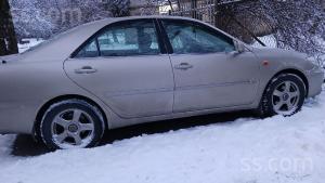 Toyota Camry 2004 Rīga, ar dzinēja tilpumu 2.40 L un nobraukumu 174 tūkst. km par 4000 €, foto 2 vietnē AUTOMOTO.COM.LV