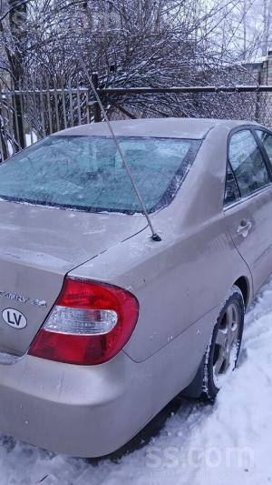Toyota Camry 2004 Rīga, ar dzinēja tilpumu 2.40 L un nobraukumu 174 tūkst. km par 4000 €, foto 13 vietnē AUTOMOTO.COM.LV