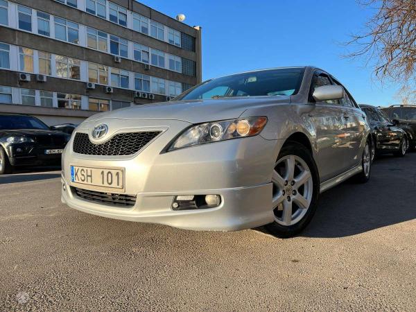 Toyota Camry 2007 Viļņa, ar dzinēja tilpumu 3.46 L un nobraukumu 285 tūkst. km par 6700 €, foto 11 vietnē AUTOMOTO.COM.LV