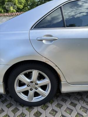 Toyota Camry 2007 Kauņa, ar dzinēja tilpumu 2.40 L un nobraukumu 400 tūkst. km par 3800 €, foto 15 vietnē AUTOMOTO.COM.LV