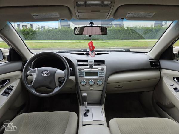 Toyota Camry 2008 Viļņa vietnē Toyota Camry 2008 Viļņa, ar dzinēja tilpumu 2.40 L un nobraukumu 210 tūkst. km par 3350 €, foto 8 vietnē AUTOMOTO.COM.LV