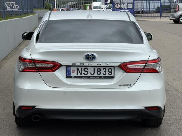 Toyota Camry 2019 in Vilnius, with an engine capacity of 2.50 L and mileage of 234 thousand km for 18500 €, photo 4 on AUTOMOTO.COM.LV