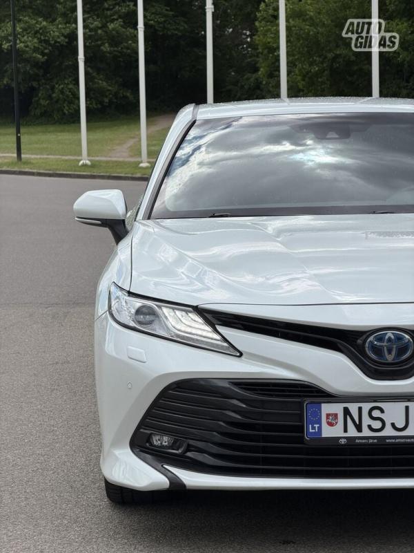 Toyota Camry 2019 in Vilnius, with an engine capacity of 2.50 L and mileage of 234 thousand km for 18500 €, photo 9 on AUTOMOTO.COM.LV