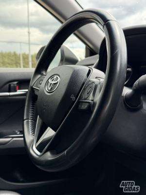 Toyota Camry 2019 Viļņa, ar dzinēja tilpumu 2.50 L un nobraukumu 234 tūkst. km par 18500 €, foto 11 vietnē AUTOMOTO.COM.LV