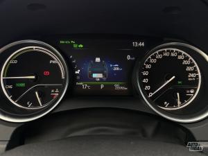 Toyota Camry 2019 Viļņa, ar dzinēja tilpumu 2.50 L un nobraukumu 234 tūkst. km par 18500 €, foto 24 vietnē AUTOMOTO.COM.LV