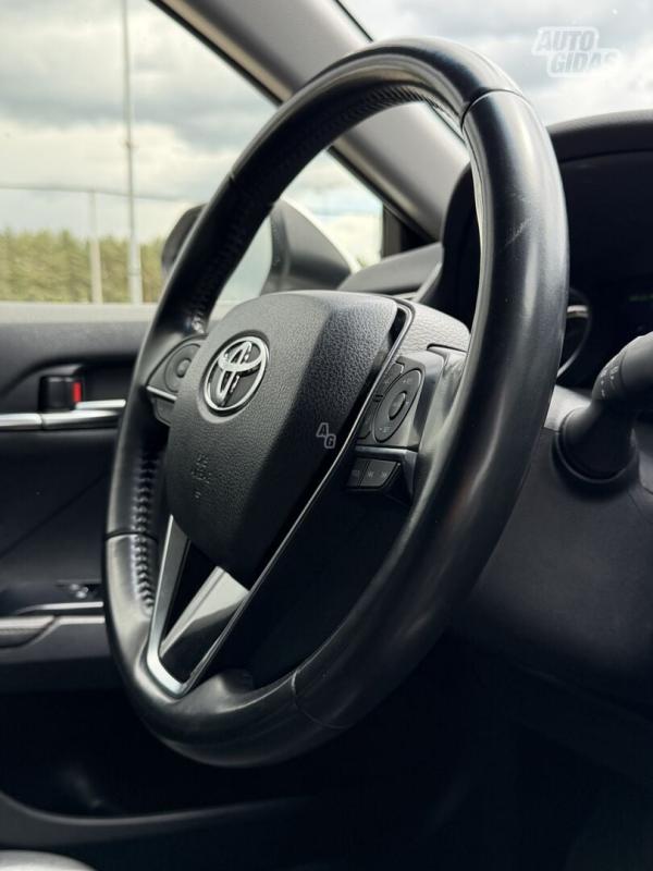 Toyota Camry 2019 Viļņa, ar dzinēja tilpumu 2.50 L un nobraukumu 234 tūkst. km par 18500 €, foto 10 vietnē AUTOMOTO.COM.LV