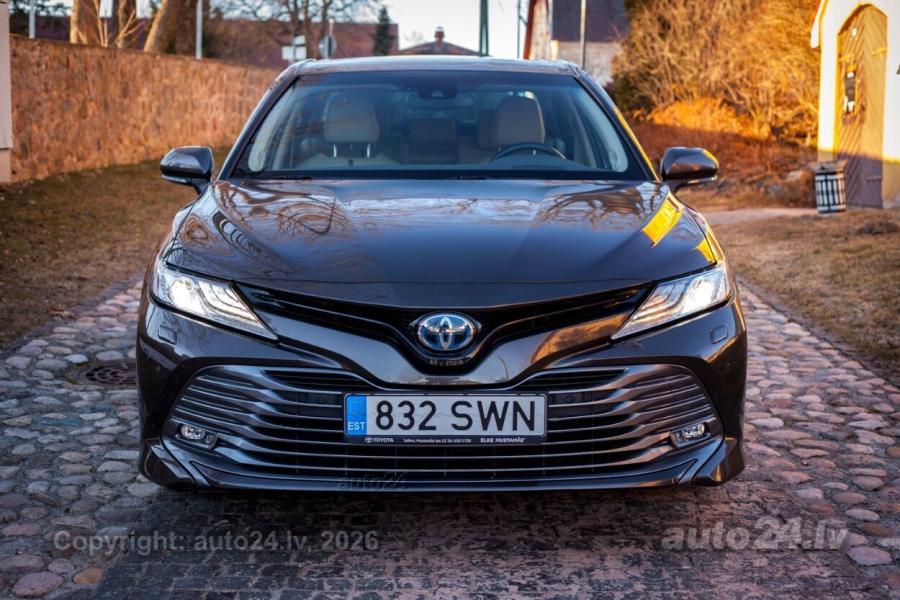 Toyota Camry 2019 in Tallinn, with an engine capacity of 2.50 L and mileage of 118 thousand km for 24000 €, photo 3 on AUTOMOTO.COM.LV