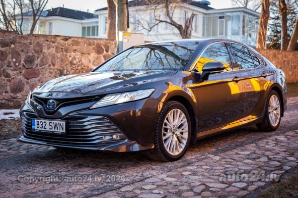 Toyota Camry 2019 in Tallinn, with an engine capacity of 2.50 L and mileage of 118 thousand km for 24000 €, photo 3 on AUTOMOTO.COM.LV