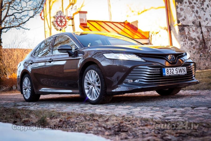 Toyota Camry 2019 in Tallinn, with an engine capacity of 2.50 L and mileage of 118 thousand km for 24000 €, photo 13 on AUTOMOTO.COM.LV