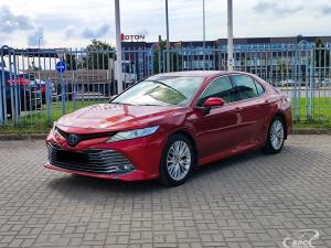 Toyota Camry 2019 in Klaipeda, with an engine capacity of 2.49 L and mileage of 177 thousand km for 16100 €, photo  on AUTOMOTO.COM.LV