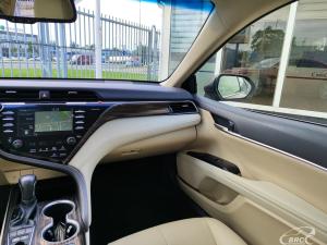 Toyota Camry 2019 Klaipėda, ar dzinēja tilpumu 2.49 L un nobraukumu 177 tūkst. km par 16100 €, foto 6 vietnē AUTOMOTO.COM.LV