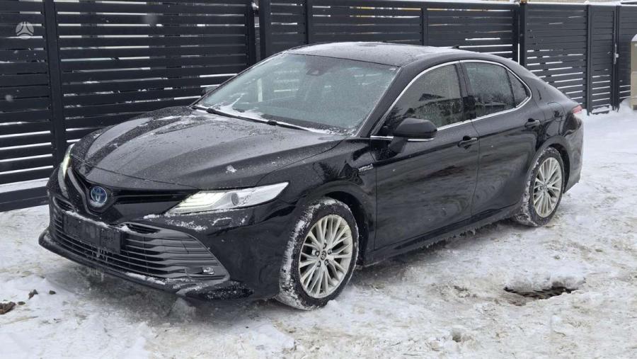 Toyota Camry 2020 Kauņa, ar dzinēja tilpumu 2.49 L un nobraukumu 300 tūkst. km par 12450 €, foto 2 vietnē AUTOMOTO.COM.LV