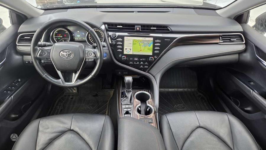 Toyota Camry 2020 Kauņa, ar dzinēja tilpumu 2.49 L un nobraukumu 300 tūkst. km par 12450 €, foto 9 vietnē AUTOMOTO.COM.LV