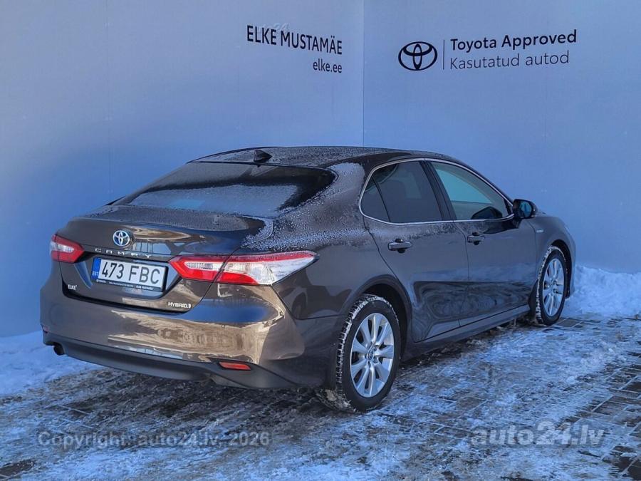 Toyota Camry 2020 Tallina, ar dzinēja tilpumu 2.49 L un nobraukumu 85 tūkst. km par 23495 €, foto 2 vietnē AUTOMOTO.COM.LV