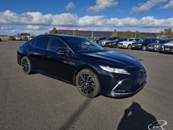 Toyota Camry 2021 Viļņa, ar dzinēja tilpumu 2.49 L un nobraukumu 250 tūkst. km par 16900 €, foto 1 vietnē AUTOMOTO.COM.LV