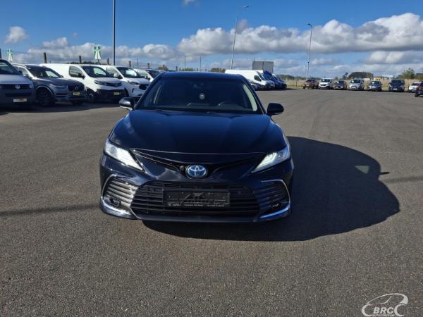 Toyota Camry 2021 Viļņa, ar dzinēja tilpumu 2.49 L un nobraukumu 250 tūkst. km par 16900 €, foto 3 vietnē AUTOMOTO.COM.LV