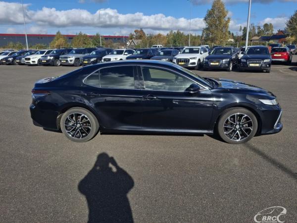 Toyota Camry 2021 Viļņa, ar dzinēja tilpumu 2.49 L un nobraukumu 250 tūkst. km par 16900 €, foto 5 vietnē AUTOMOTO.COM.LV