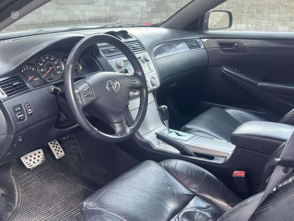 Black Toyota camry-solara 2005 in Vilnius, with an engine capacity of 2.36 L and mileage of 180 thousand km for 1200 €, photo 6 on AUTOMOTO.COM.LV