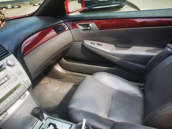 Red Toyota camry-solara 2005 in Vilnius, with an engine capacity of 3.30 L and mileage of 160 thousand km for 5900 €, photo 9 on AUTOMOTO.COM.LV