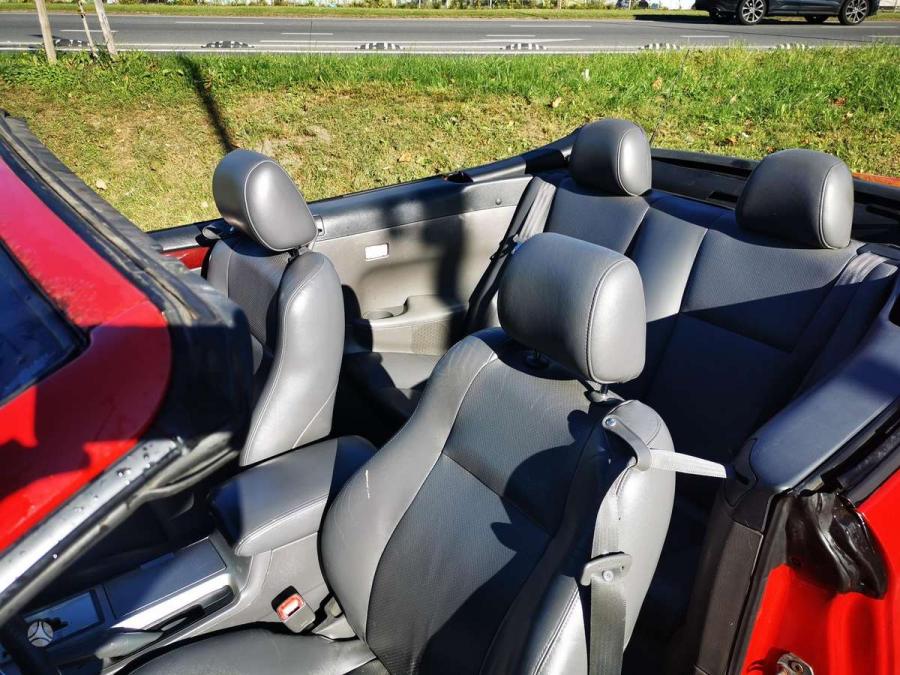 Red Toyota camry-solara 2005 in Vilnius, with an engine capacity of 3.30 L and mileage of 160 thousand km for 5900 €, photo 26 on AUTOMOTO.COM.LV