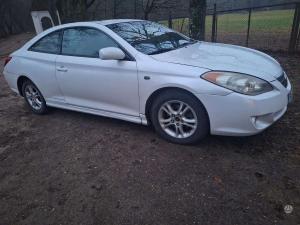 White Toyota camry-solara 2005 in Vilnius, with an engine capacity of 2.40 L and mileage of 299 thousand km for 2300 €, photo 6 on AUTOMOTO.COM.LV