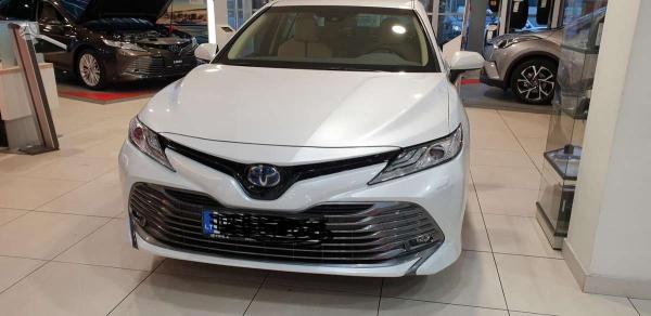 Balts Toyota Camry 2019 Kauņa, ar dzinēja tilpumu 2.49 L un nobraukumu 93 tūkst. km par 22500 €, foto 3 vietnē AUTOMOTO.COM.LV
