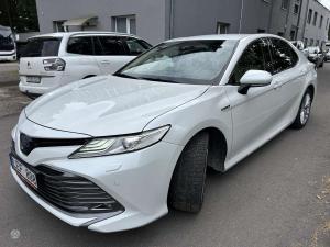 Белый Тойота Камри 2019 в Вильнюс, объемом двигателя 2.49 л и пробегом 205 тыс. км за 18900 €, фото 5 на AUTOMOTO.COM.LV