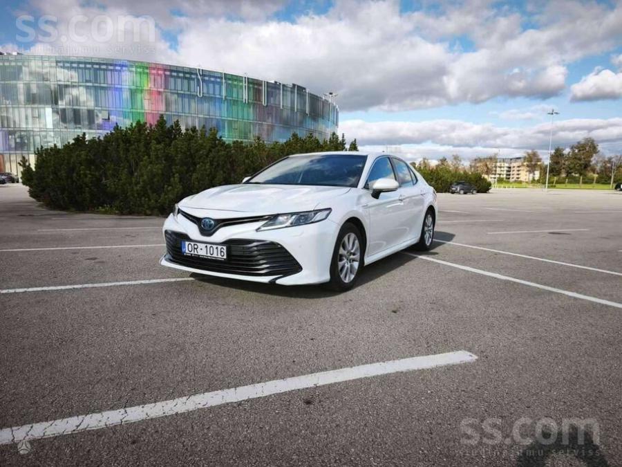 Balts Toyota Camry 2019 Rīga, ar dzinēja tilpumu 2.50 L un nobraukumu 192 tūkst. km par 14900 €, foto 6 vietnē AUTOMOTO.COM.LV