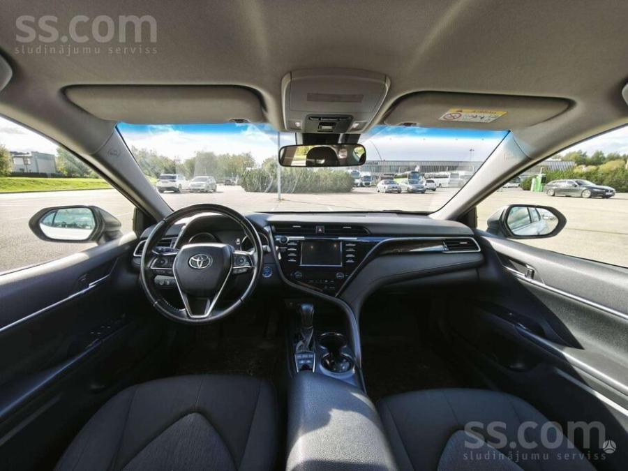 Balts Toyota Camry 2019 Rīga, ar dzinēja tilpumu 2.50 L un nobraukumu 192 tūkst. km par 14900 €, foto 8 vietnē AUTOMOTO.COM.LV