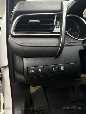 Balts Toyota Camry 2020 Tallina, ar dzinēja tilpumu 0.00 L un nobraukumu 127 tūkst. km par 18977 €, foto 6 vietnē AUTOMOTO.COM.LV