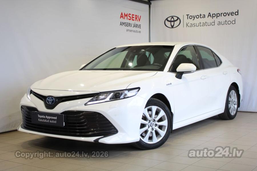 Balts Toyota Camry 2020 Tallina, ar dzinēja tilpumu 2.50 L un nobraukumu 170 tūkst. km par 17990 €, foto 1 vietnē AUTOMOTO.COM.LV