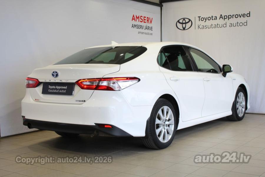 Balts Toyota Camry 2020 Tallina, ar dzinēja tilpumu 2.50 L un nobraukumu 170 tūkst. km par 17990 €, foto 3 vietnē AUTOMOTO.COM.LV
