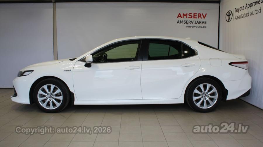 Balts Toyota Camry 2020 Tallina, ar dzinēja tilpumu 2.50 L un nobraukumu 170 tūkst. km par 17990 €, foto 4 vietnē AUTOMOTO.COM.LV