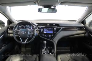 Balts Toyota Camry 2020 Tallina, ar dzinēja tilpumu 2.50 L un nobraukumu 170 tūkst. km par 17990 €, foto 8 vietnē AUTOMOTO.COM.LV