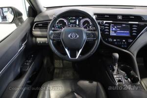 Balts Toyota Camry 2020 Tallina, ar dzinēja tilpumu 2.50 L un nobraukumu 170 tūkst. km par 17990 €, foto 9 vietnē AUTOMOTO.COM.LV