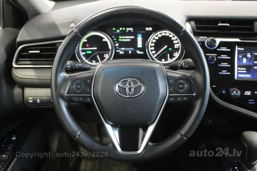 Balts Toyota Camry 2020 Tallina, ar dzinēja tilpumu 2.50 L un nobraukumu 170 tūkst. km par 17990 €, foto 12 vietnē AUTOMOTO.COM.LV