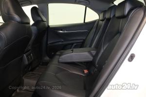 Balts Toyota Camry 2020 Tallina, ar dzinēja tilpumu 2.50 L un nobraukumu 170 tūkst. km par 17990 €, foto 18 vietnē AUTOMOTO.COM.LV