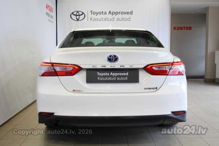 Balts Toyota Camry 2020 Tallina, ar dzinēja tilpumu 2.50 L un nobraukumu 170 tūkst. km par 17990 €, foto 19 vietnē AUTOMOTO.COM.LV