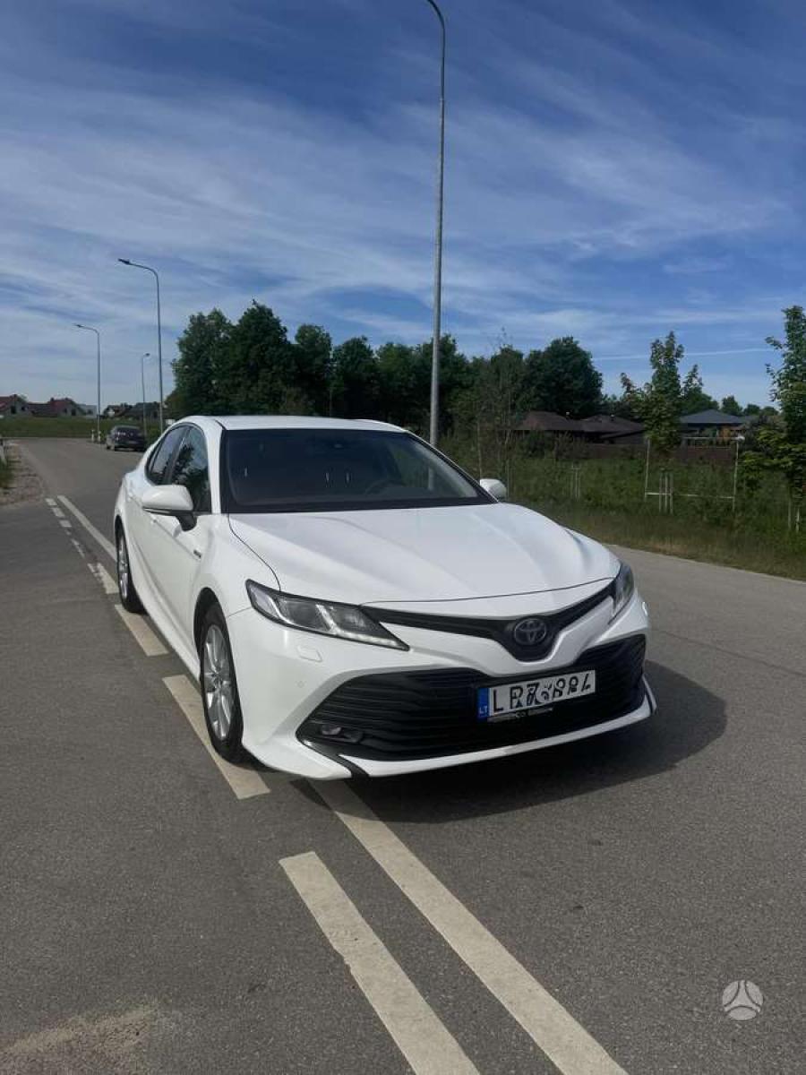 Balts Toyota Camry 2020 Viļņa, ar dzinēja tilpumu 2.49 L un nobraukumu 205 tūkst. km par 18300 €, foto 4 vietnē AUTOMOTO.COM.LV