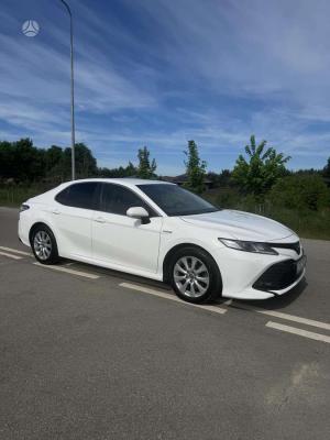 Balts Toyota Camry 2020 Viļņa, ar dzinēja tilpumu 2.49 L un nobraukumu 205 tūkst. km par 18300 €, foto 5 vietnē AUTOMOTO.COM.LV