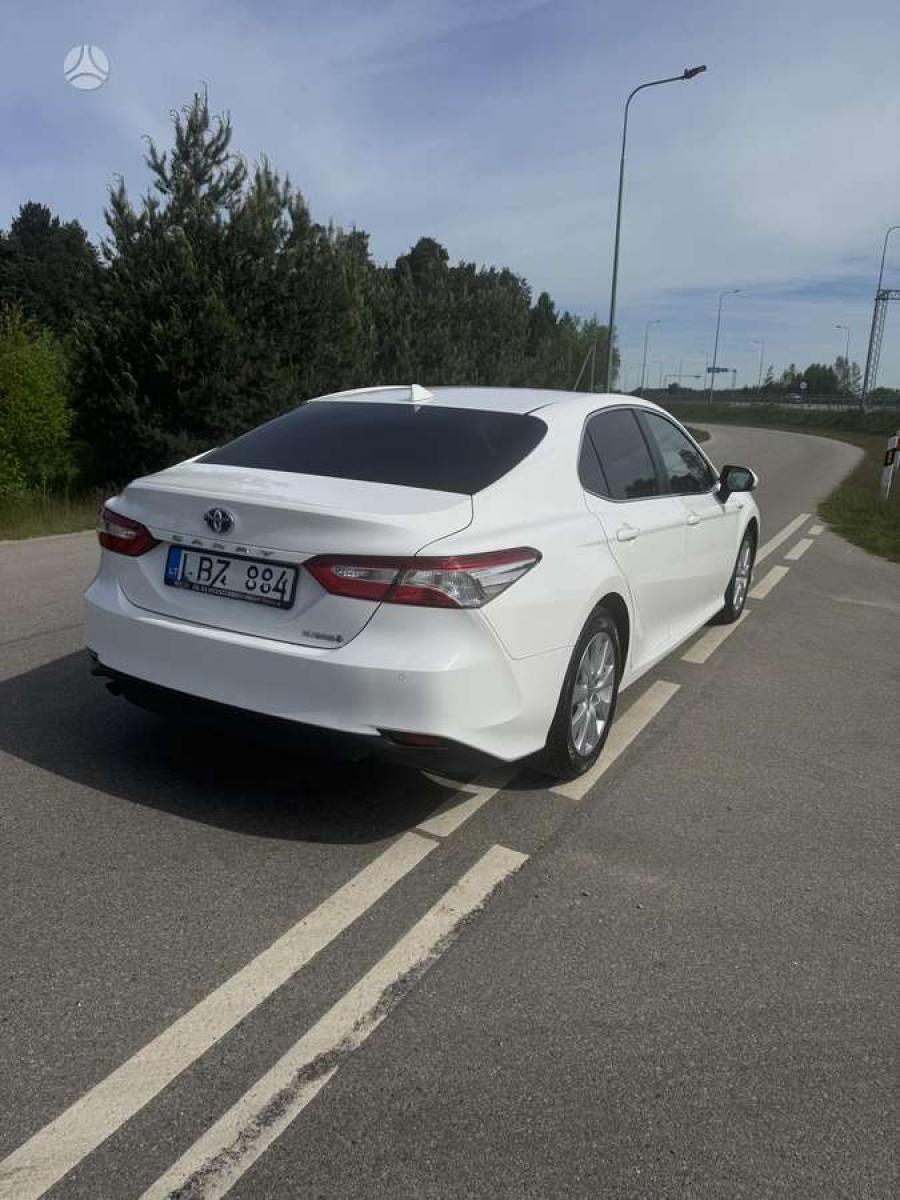 Balts Toyota Camry 2020 Viļņa, ar dzinēja tilpumu 2.49 L un nobraukumu 205 tūkst. km par 18300 €, foto 8 vietnē AUTOMOTO.COM.LV