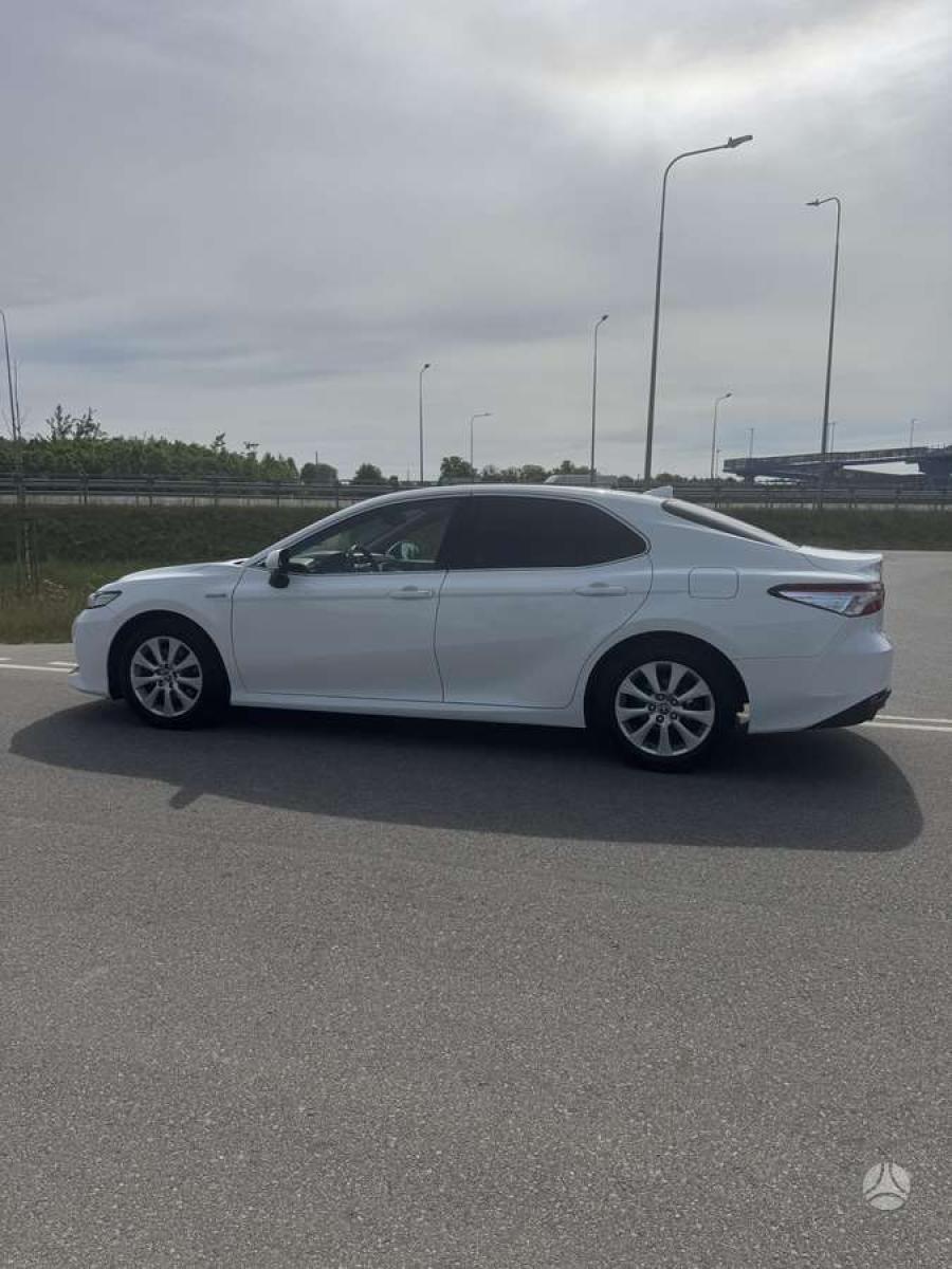 Balts Toyota Camry 2020 Viļņa, ar dzinēja tilpumu 2.49 L un nobraukumu 205 tūkst. km par 18300 €, foto 13 vietnē AUTOMOTO.COM.LV