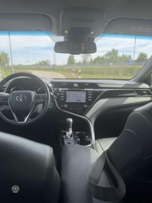 Balts Toyota Camry 2020 Viļņa, ar dzinēja tilpumu 2.49 L un nobraukumu 205 tūkst. km par 18300 €, foto 14 vietnē AUTOMOTO.COM.LV