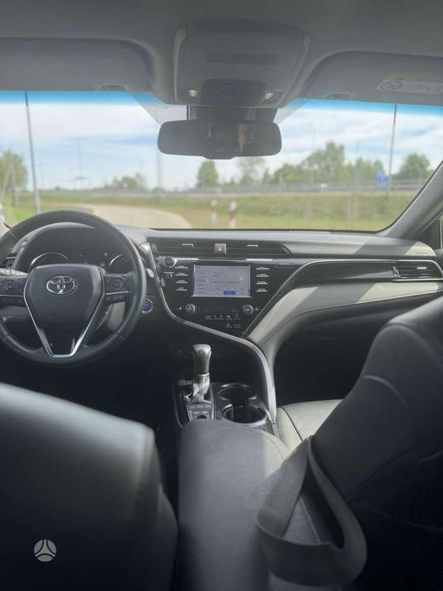 Balts Toyota Camry 2020 Viļņa, ar dzinēja tilpumu 2.49 L un nobraukumu 205 tūkst. km par 18300 €, foto 14 vietnē AUTOMOTO.COM.LV