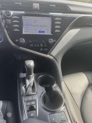 Balts Toyota Camry 2020 Viļņa, ar dzinēja tilpumu 2.49 L un nobraukumu 205 tūkst. km par 18300 €, foto 15 vietnē AUTOMOTO.COM.LV